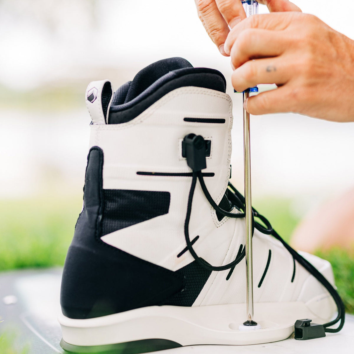 Wakeboard Accessories Hardware for Sale | Kite Paddle Surf